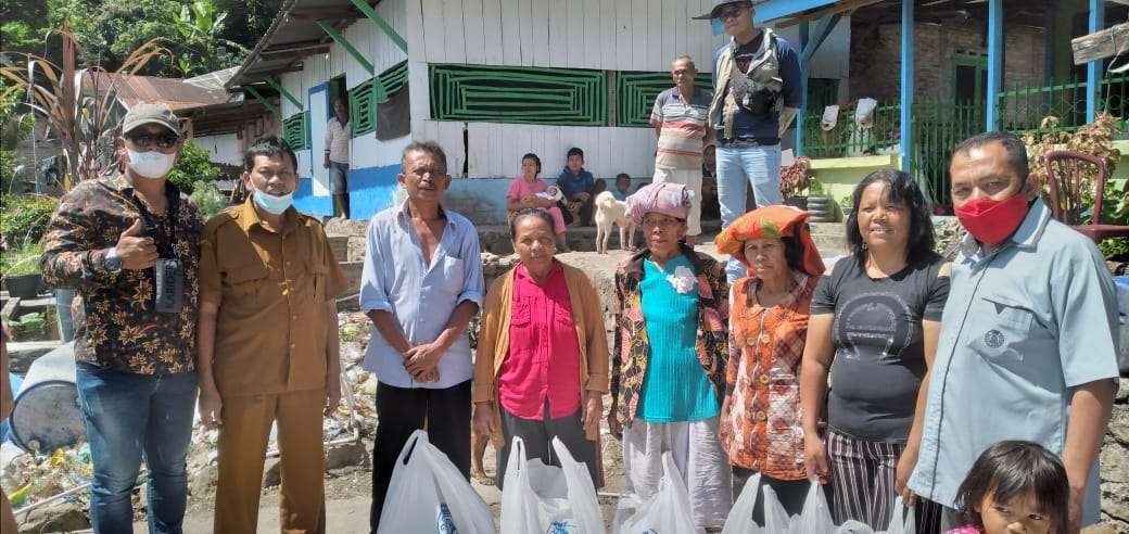 Christmas 2021 & New Year 2022 Gift Hampers in Toba Regency, Samosir ...