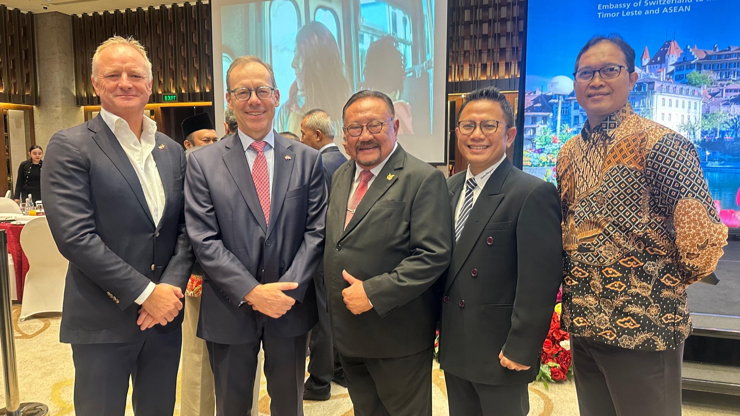 Beranda - Regal Springs Indonesia